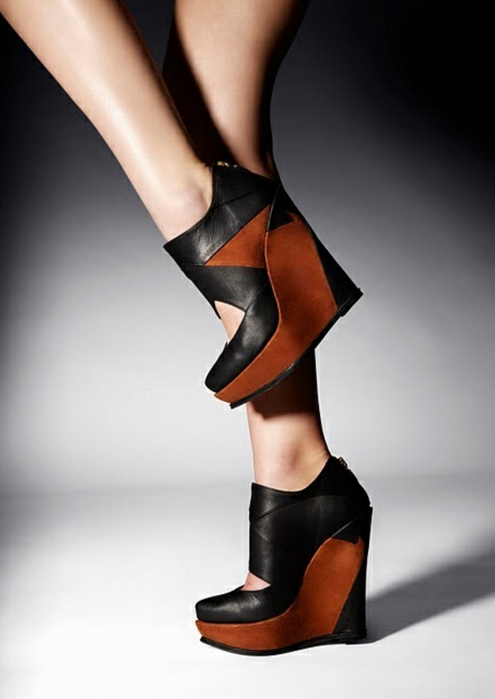 Les chaussures compensées - un must have pour la femme moderne