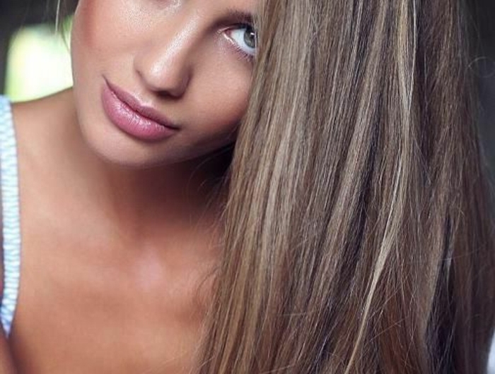 La couleur châtain clair pour des cheveux magnifiques!