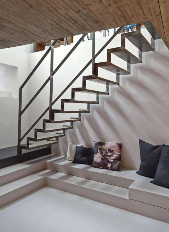 Les beaux designs d' escalier métallique - Archzine.fr