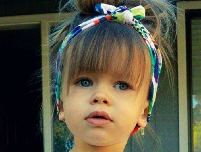 Coiffure petite fille – 90 idées pour votre petite princesse