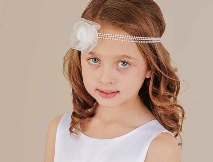 Coiffure de Communion : Le Guide Complet (et sans stress) pour un Jour ...