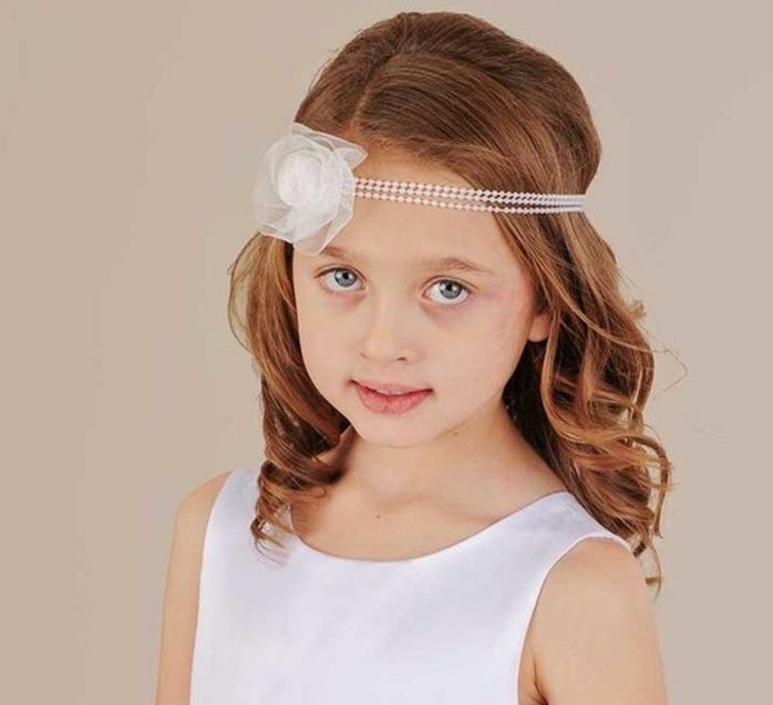 Coiffure communion – 60 idées géniales pour les petites demoiselles