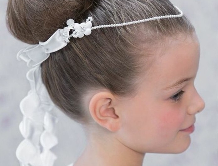 Coiffure de Communion : Le Guide Complet (et sans stress) pour un Jour ...