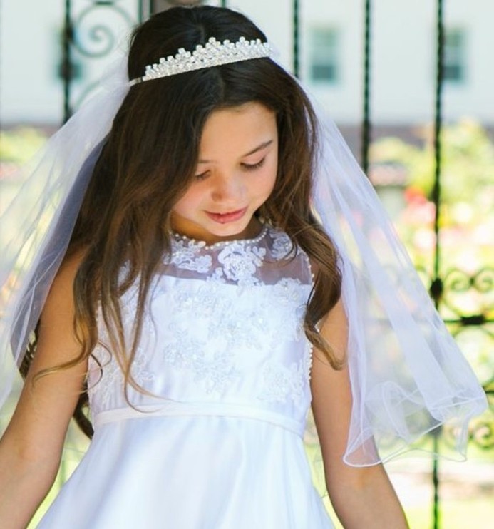 Coiffure communion - 60 idées géniales pour les petites demoiselles