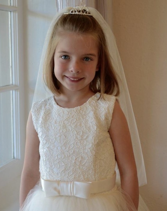 Coiffure communion - 60 idées géniales pour les petites demoiselles