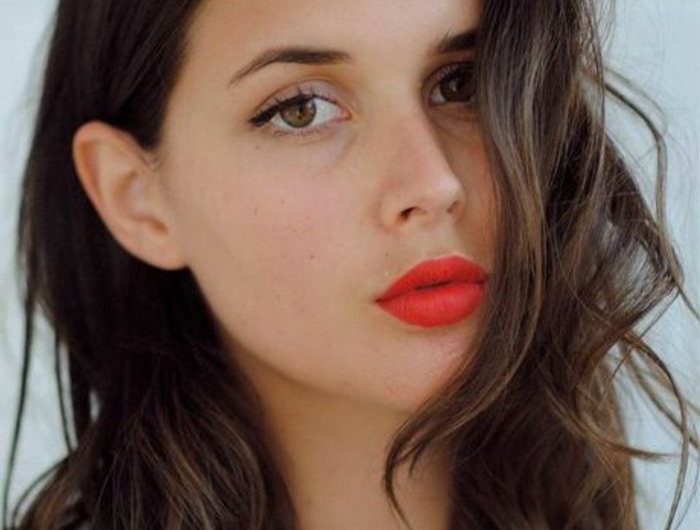 Les cheveux chatain – quelle nuance choisir et pourquoi