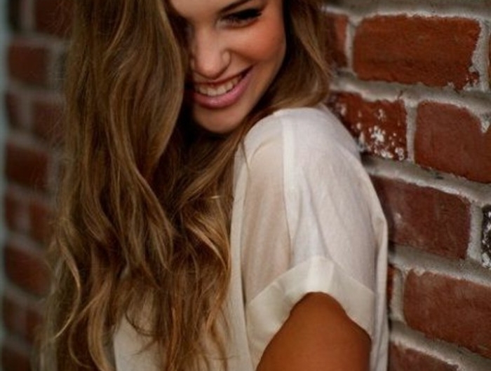 Les cheveux chatain – quelle nuance choisir et pourquoi