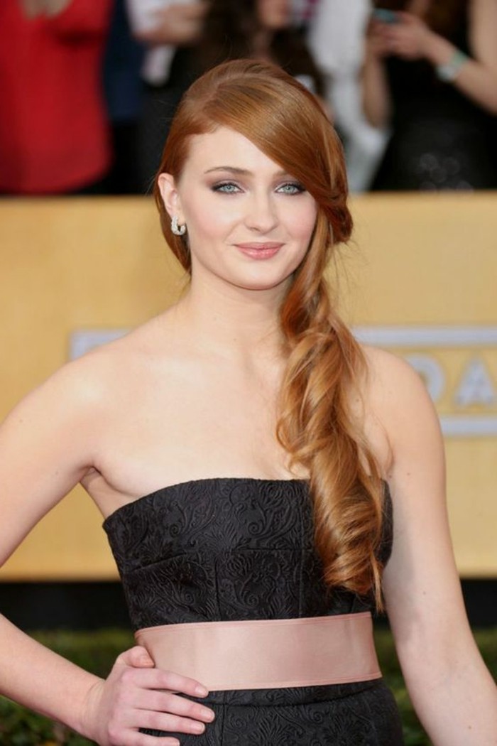 Couleur de cheveux acajou – 64 photos pour choisir votre nuance