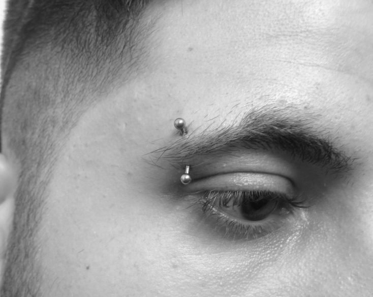 Le Piercing à l’Arcade : Le Guide Complet Pour Ne Pas Se Rater