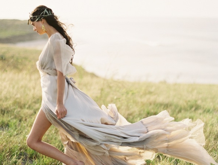 La Robe de Mariée Grecque : Le Guide Complet Pour Ne Pas Se Tromper