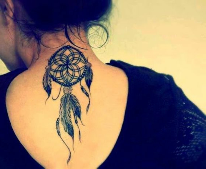 1001 + idées de tatouage attrape-rêve symbolique