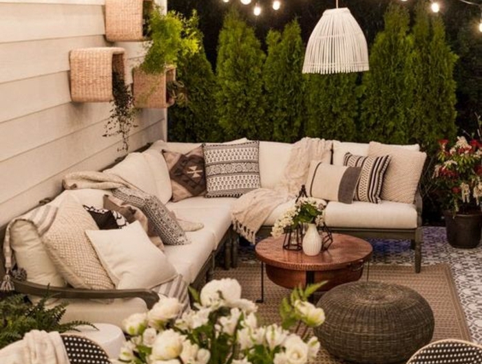 Construire sa Terrasse Couverte : Le Guide Complet (Sans Se Ruiner)