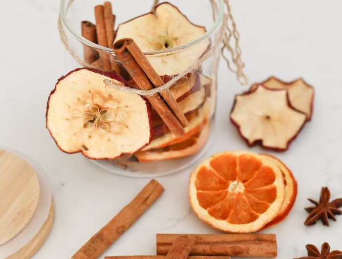 Le Guide Complet pour un Pot-Pourri Maison (Qui Sent Vraiment Bon ...