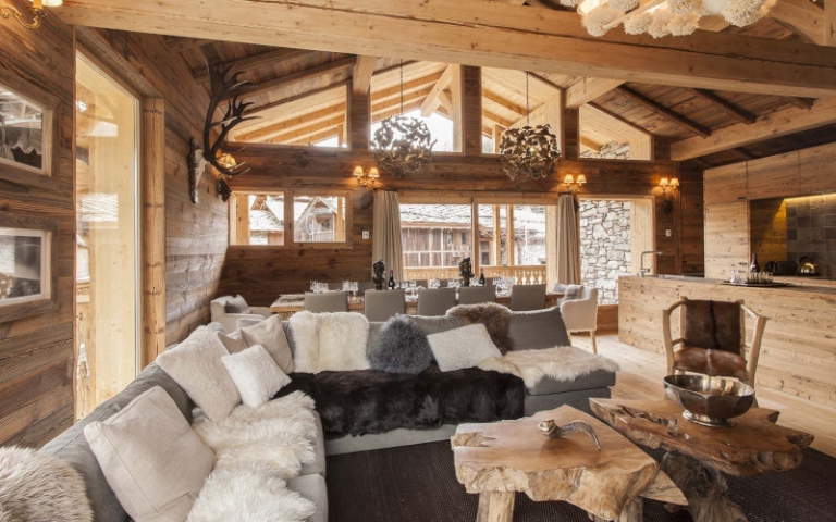 Réchauffez votre intérieur grâce aux codes de la déco chalet cocooning