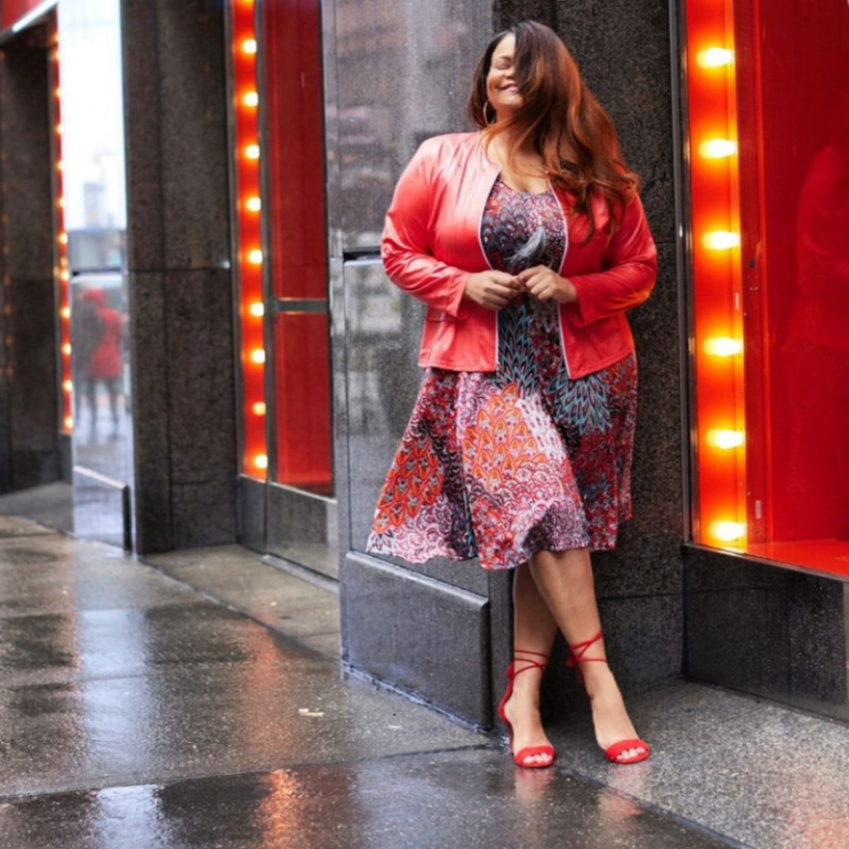 Look tendance pour femme ronde : les meilleures idées pour vous inspirer